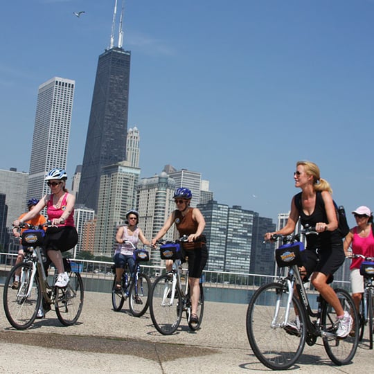 Scenic Bike Tour Along the Lake Michigan Shoreline | Virgin Experience ...