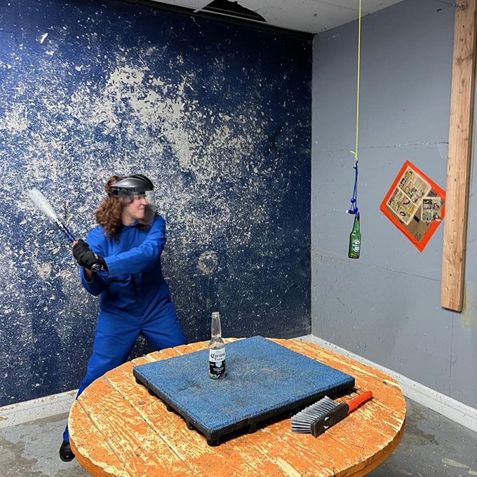 Destructive Rage Room Party for Six | Virgin Experience Gifts